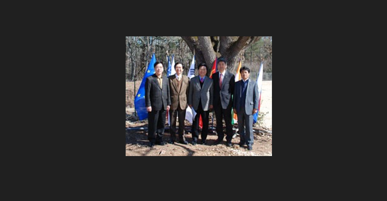 Korean National Assembly delegation visits ITER