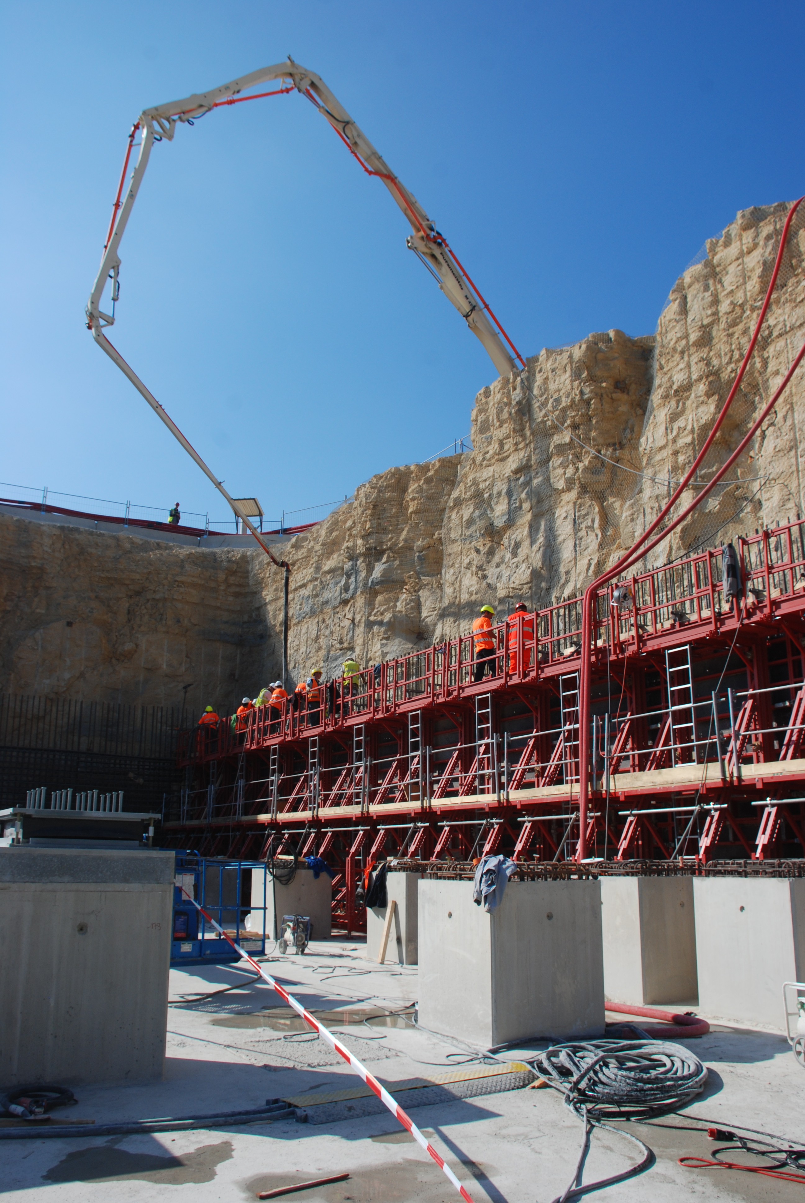 The concrete pumps are back on stage